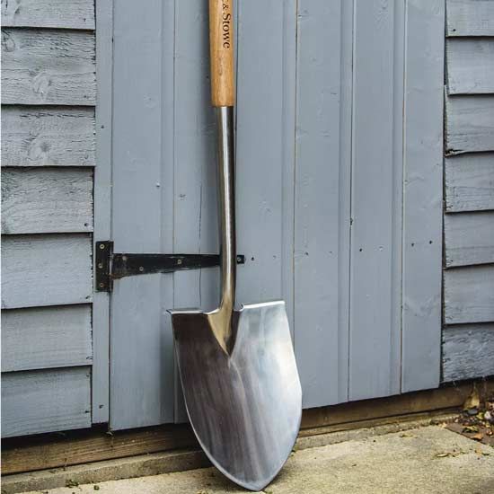 Pointed spade shovel store